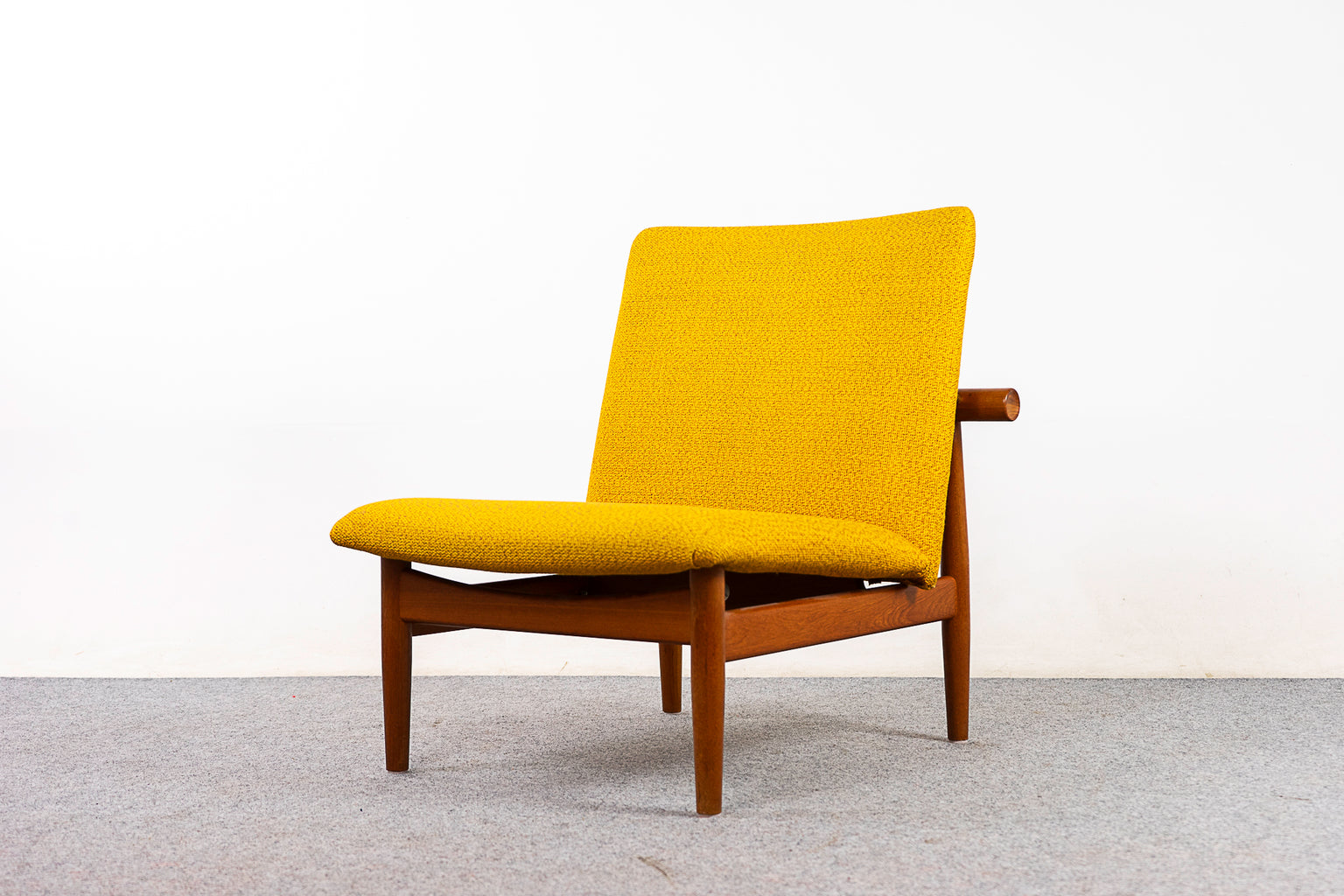 Lounge Chairs — By Design Modern